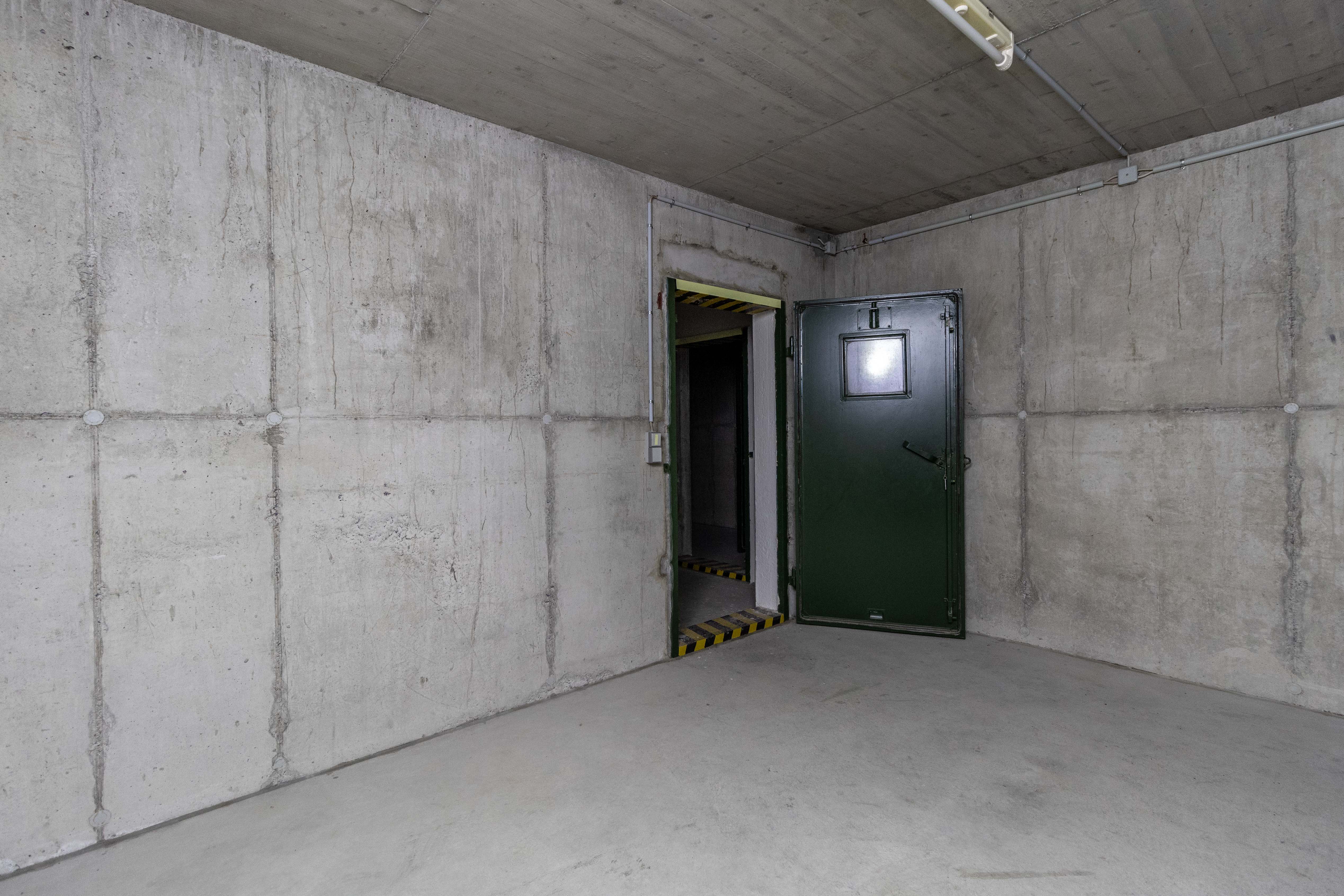 Kleiner kalter Bunker [GER] - Rumhipstern